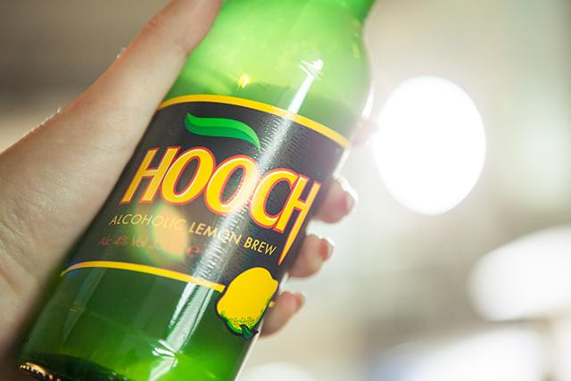 HOOCH Lemon Brew 330 ml / 4 % UK - drink-shop.ch | Drink-Shop